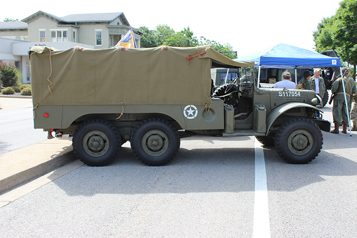 Warbirds and Airshows - 2014 Evansville D-Day Re-Eactment Warbirds and Airshows - 2014 Evansville D-Day Re-Eactment